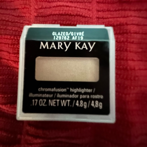 Mary Kay | Makeup | Mary Kay Chromafusion Highlighter In Glazed | Poshmark